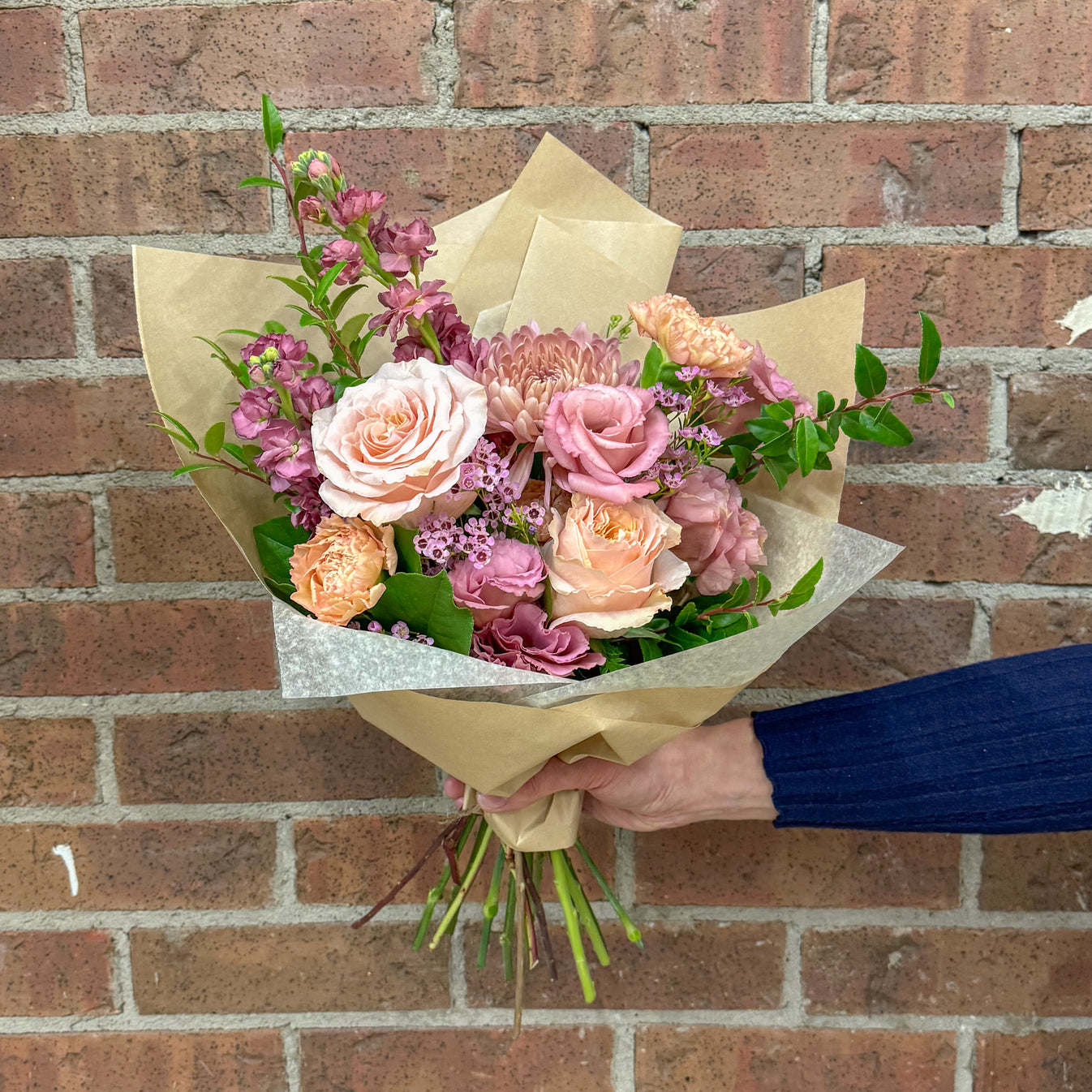 Designers Bouquet Subscription – Riverside Flowers & Gifts