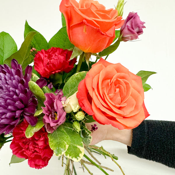 BE MINE Bouquet- Small – Riverside Flowers & Gifts